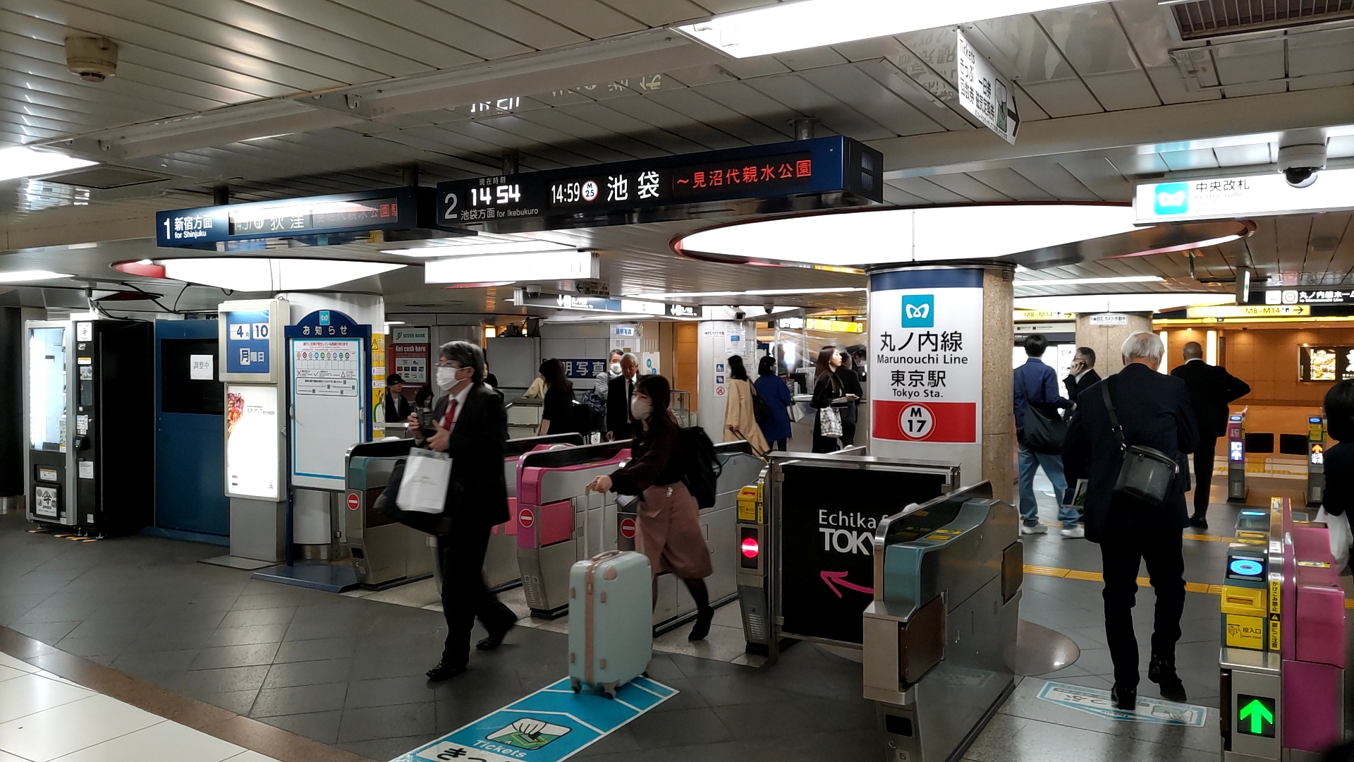 TOKYO FM ホール（東京・半蔵門/麹町）の「アクセス」「座席」「楽しみ方」を解説します｜一人でライブ遠征